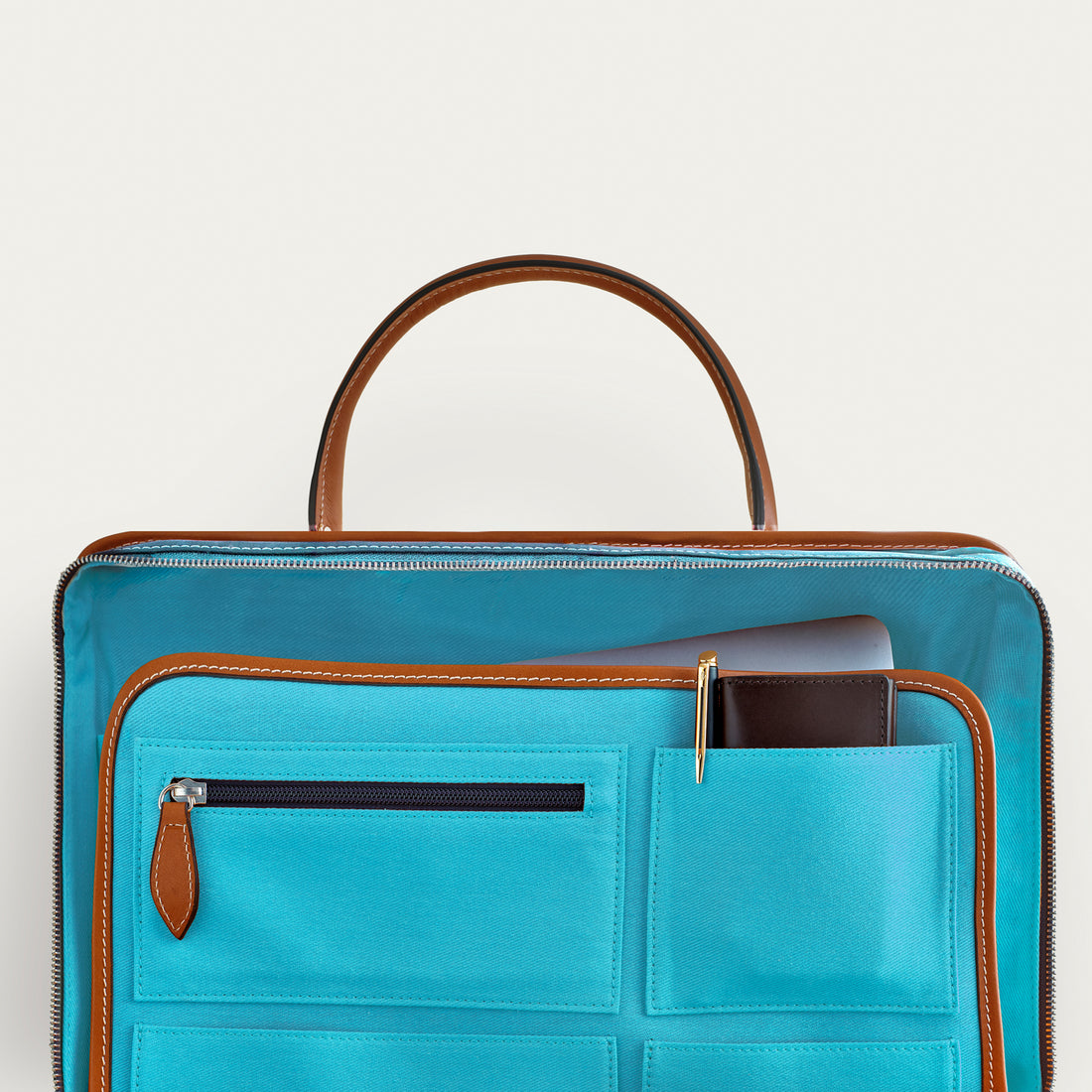 The Briefcase - Cognac/Light Blue – Travelteq